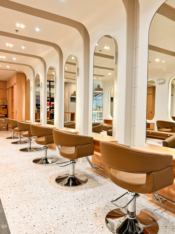 Azta Urban Salon