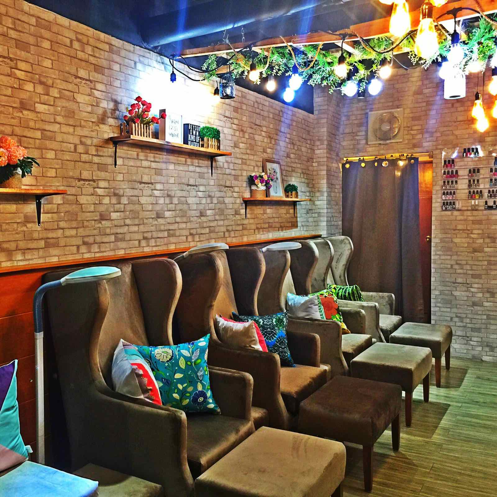 Mooi Nail Bar & Aesthetic Spa