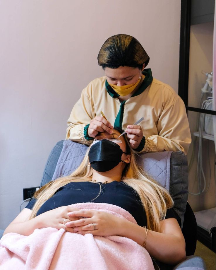 Book and Buy the Best Salon and Wellness Deals | Parlon